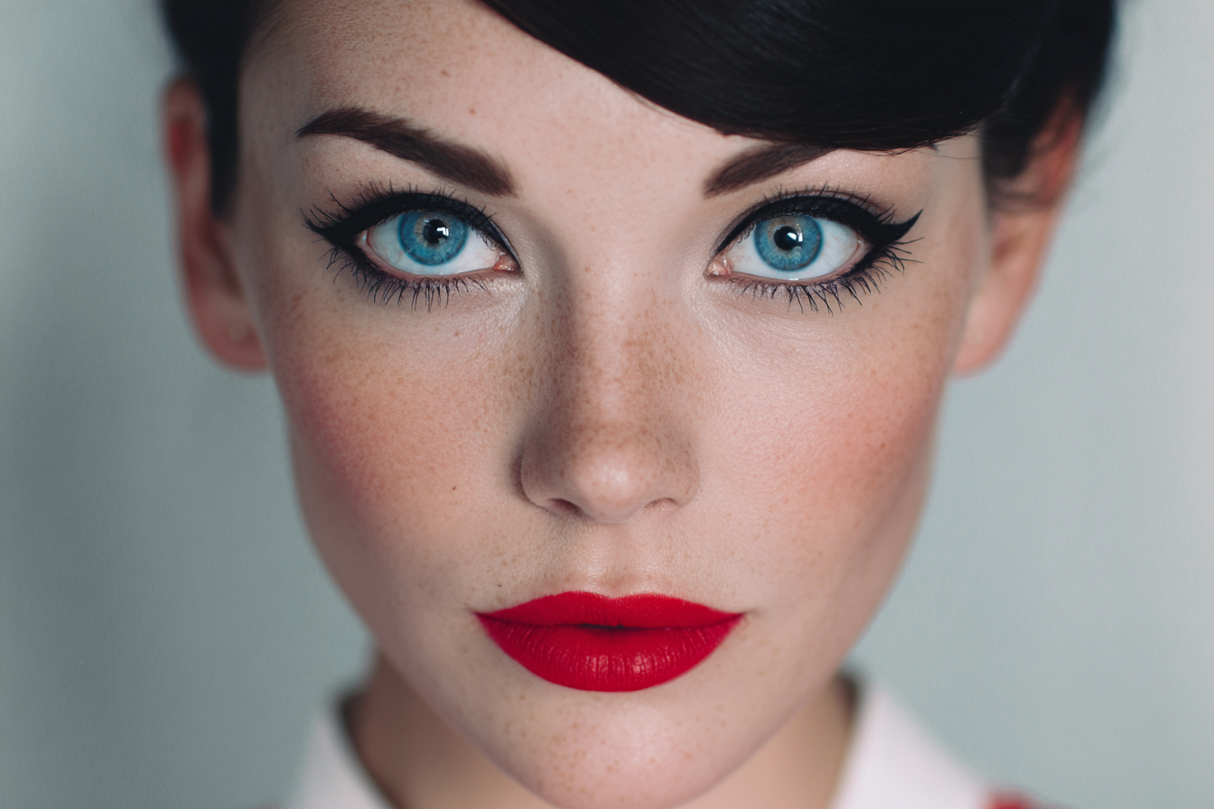Old Hollywood Glam Makeup Portrait